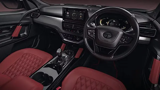 Auto Expo 2023: new Tata Harrier Red Dark Edition showcased - CarWale