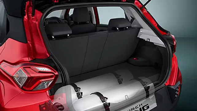 Tata Motors reveals Punch i-CNG at the Auto Expo 2023 | CarTrade