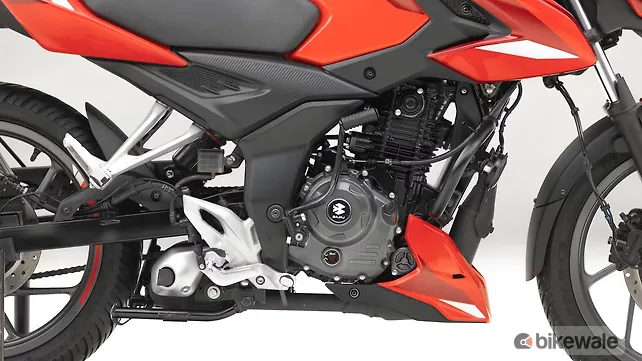 Bajaj Pulsar P150 Price - Mileage, Images, Colours | BikeWale