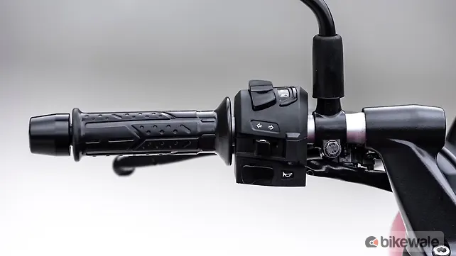 Bajaj Pulsar P150: Road Test Review - BikeWale