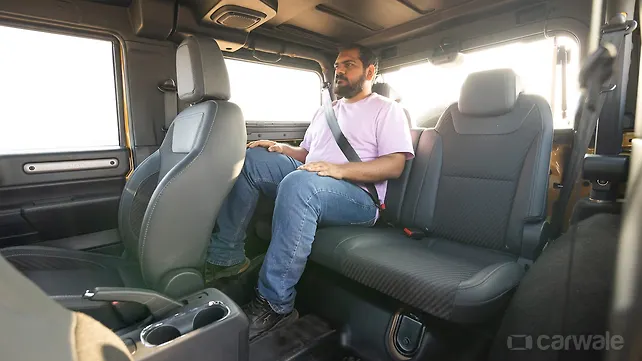 Discontinued Thar LX Hard Top Petrol AT RWD [2023] on road Price ...