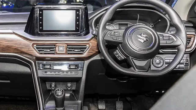 Maruti Brezza CNG - Now in pictures - CarWale