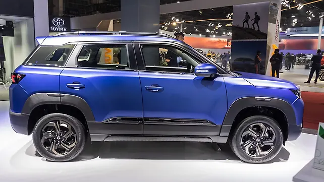 Maruti Brezza CNG - Now in pictures - CarWale