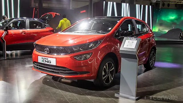 Tata Altroz CNG showcased: Now in pictures - CarWale