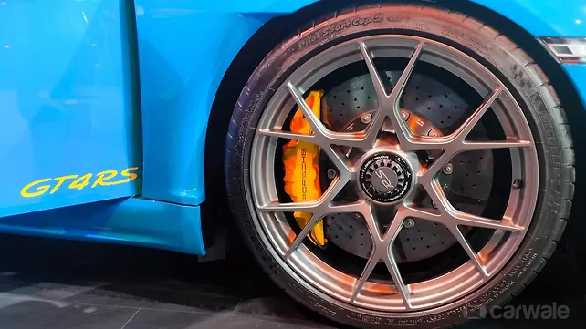 Porsche 718 GT4 RS — Now in Pictures - CarWale