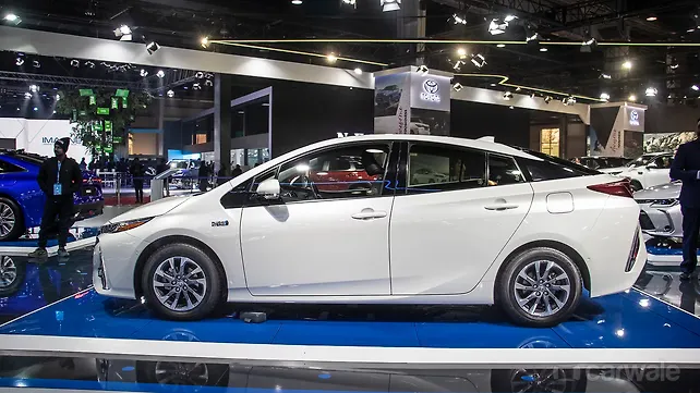 Toyota Prius showcased – Now in pictures - CarWale