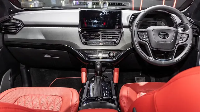 Tata Safari Red Dark Edition - Now in pictures - CarWale