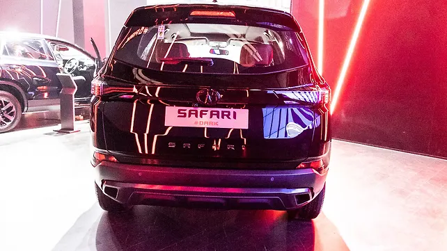 Tata Safari Red Dark Edition - Now in pictures - CarWale