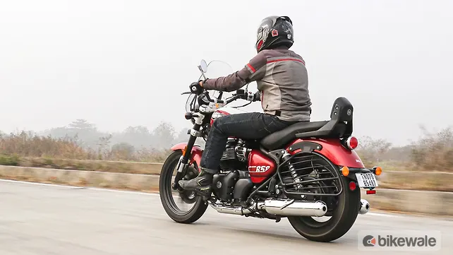 Royal Enfield Super Meteor 650: Road Test Review - BikeWale