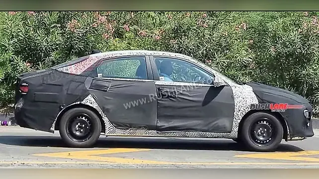 2023 Hyundai Verna production-ready test mule spotted - CarWale