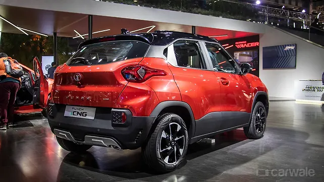Punch Pure iCNG on road Price | Tata Punch Pure iCNG Features & Specs