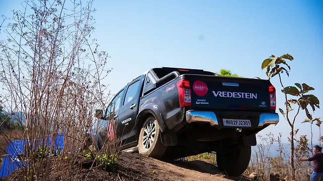 Vredestein Pinza AT - First Impressions - CarWale