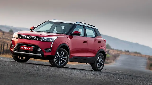 Mahindra XUV300 BS6 Phase 2 prices start at Rs 8.41 lakh - CarWale