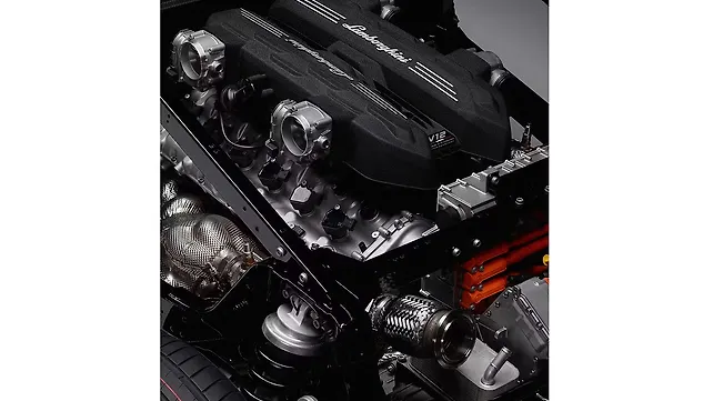 Lamborghini Aventador successor to produce 1,000+bhp; unveil soon - CarWale