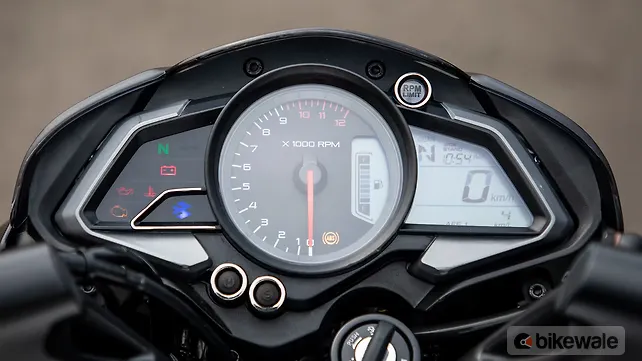 2023 Bajaj Pulsar NS200: First Ride Review - BikeWale