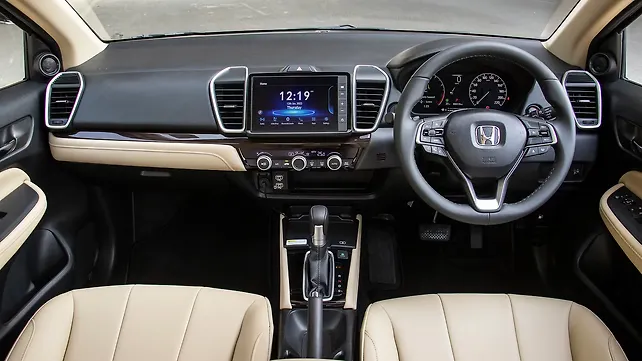 Hyundai Verna vs Honda City – Specs Compared - CarWale