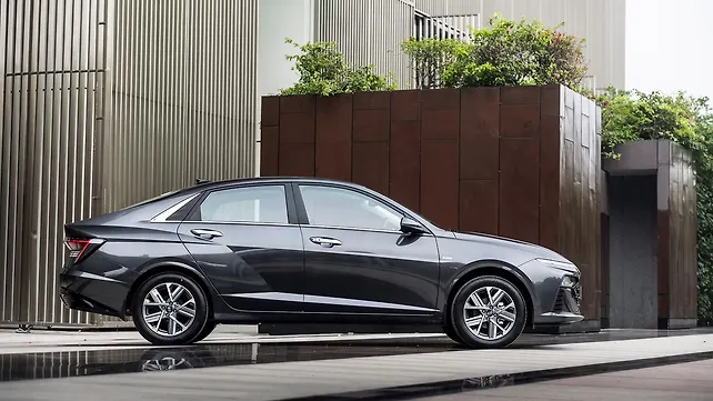 Hyundai Verna vs Honda City – Specs Compared - CarWale