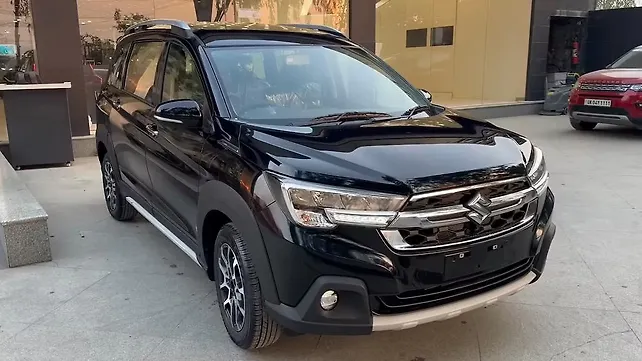 Maruti XL6 Black Edition showcased at dealerships - CarWale