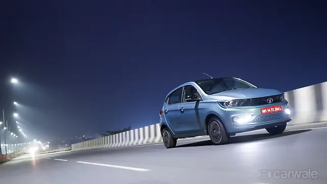 Tiago EV XT Long Range on road Price | Tata Tiago EV XT Long Range ...