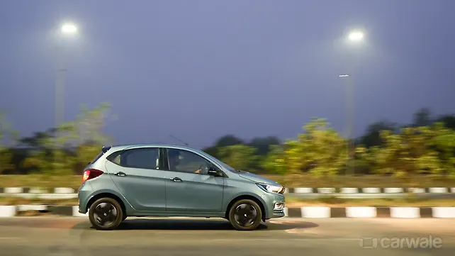 Tata Tiago EV Road Test - CarWale