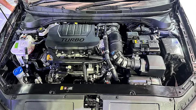 Hyundai Verna Turbo vs Volkswagen Virtus GT – Spec Comparison - CarWale