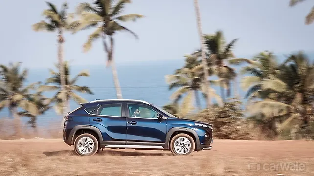 Fronx Alpha 1.0L Turbo MT on road Price | Maruti Fronx Alpha 1.0L Turbo ...