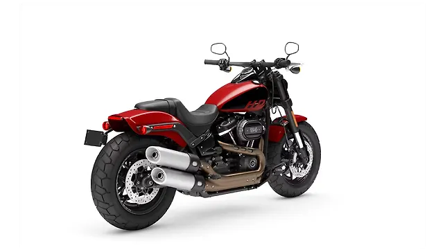 Harley-Davidson Fat Bob Right Rear Three Quarter Image - BikeWale