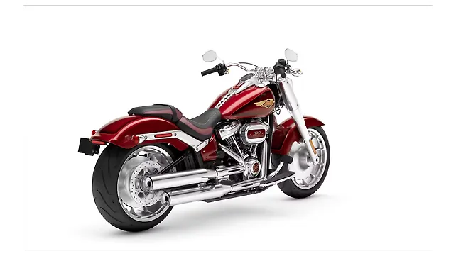 Harley-Davidson Fat Boy Front View Image - BikeWale