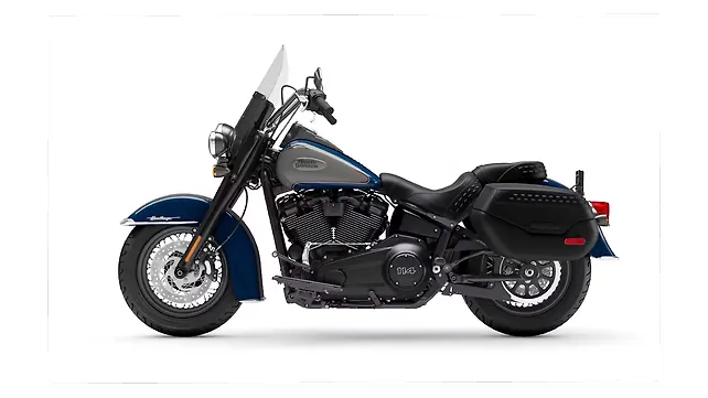 Harley-Davidson Heritage Classic Right Rear Three Quarter Image - BikeWale