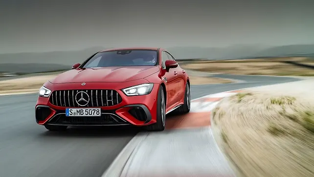 You can now meet Mercedes' F1 racer Lewis Hamilton, but there is a ...