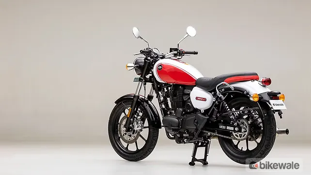 QJ Motor SRC 500 Price - Mileage, Images, Colours | BikeWale QJ Motor SRC 500 Price - Mileage, Images, Colours | BikeWale