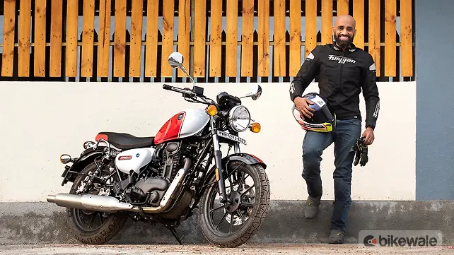 QJ Motor SRC 500 Price - Mileage, Images, Colours | BikeWale