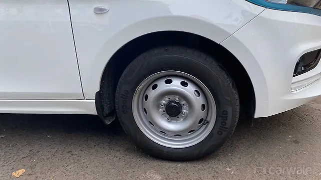 Tata Tiago EV base variant spotted - CarWale