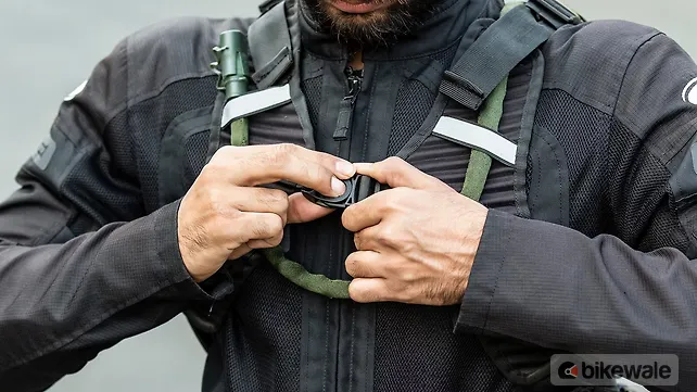 Carbonado Y 07 Hydration Pac Review: Tested - BikeWale