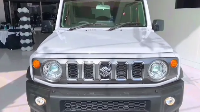 Maruti Jimny White colour spotted in showroom - CarWale