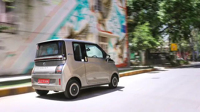 MG Comet Driven: Now in Pictures - CarWale