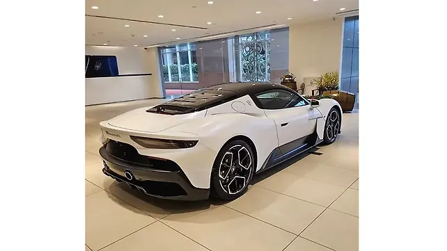 Maserati MC20 arrives in India; deliveries to begin soon - CarWale