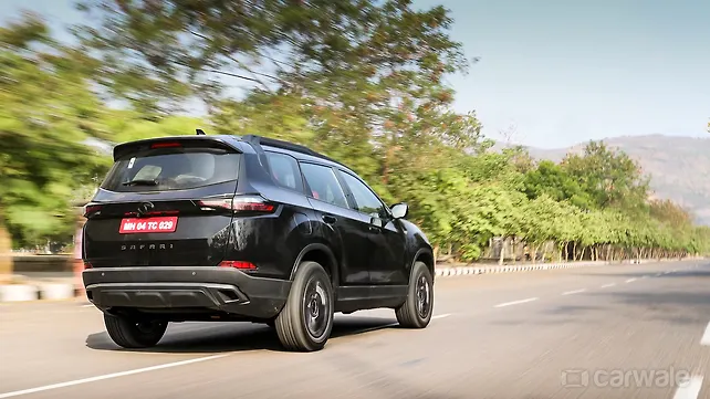 Tata Safari Red Dark Edition Review - CarWale