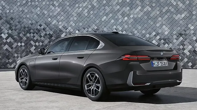 All-new BMW 5 Series Photo Gallery - CarWale