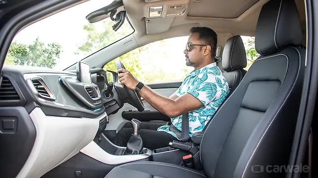 Tata Altroz CNG First Drive Review - CarWale