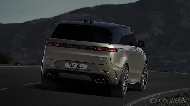 Range Rover Sport SV breaks cover; produces 635bhp - CarWale