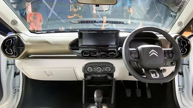 Citroen C3 Aircross spotted in a new colour - CarWale