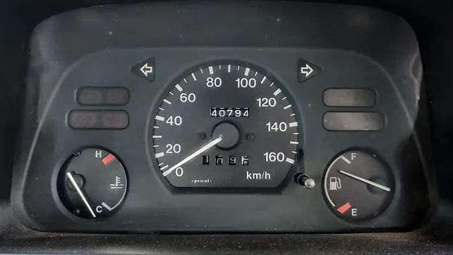 30 years of the Maruti Zen: The OG hot hatchback of India - CarWale