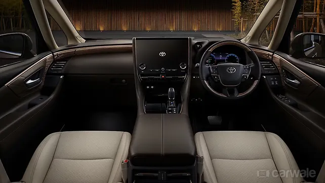 New-gen Toyota Vellfire and Alphard revealed - CarWale