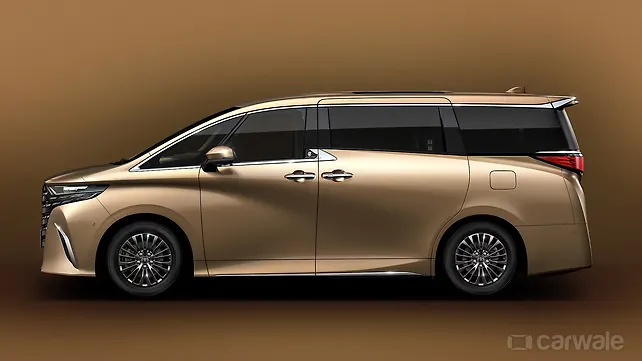 New-gen Toyota Vellfire and Alphard revealed - CarWale