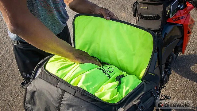 Suzuki V-Strom SX 360 view - BikeWale