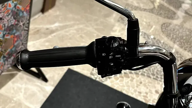 Royal Enfield Goan Classic 350 360 view - BikeWale