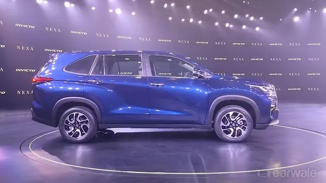 Maruti Invicto First Look - CarWale
