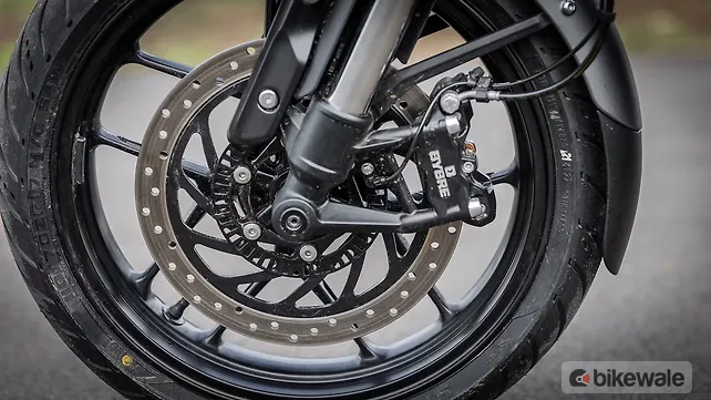 Triumph Speed 400: First Ride Review - BikeWale