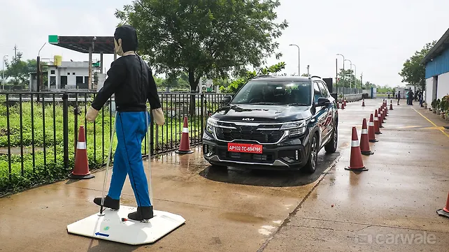 Kia Seltos facelift launched – All you need to know - CarWale